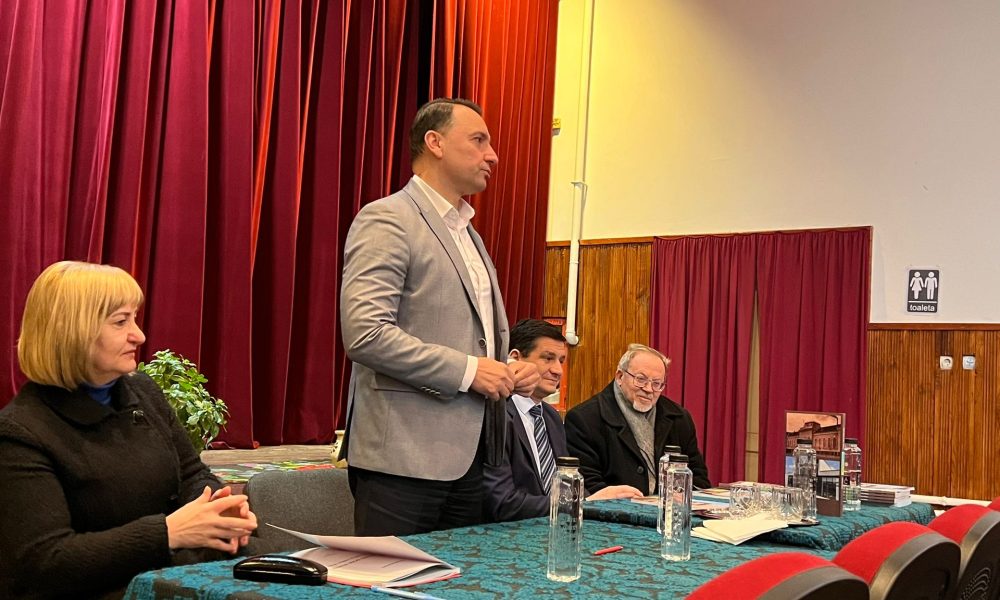 Lansare de carte la Ocna Mureș: ”BĂILE SĂRATE OCNA MUREȘ – o istorie a ...